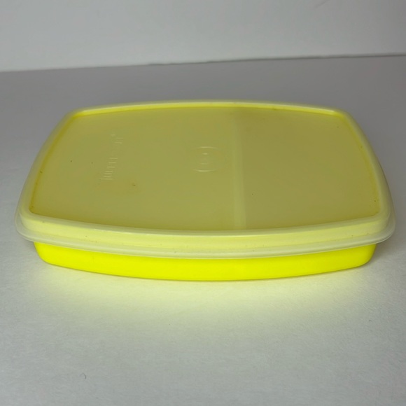 Tupperware | Kitchen | Tupperware Lunch Snack Side By Side Divider ...